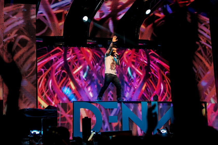 Festa “Baile do Dennis” anima público brasiliense