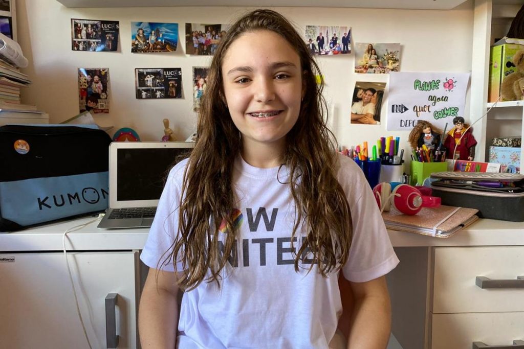 Isabela John se lança como empreendedora mirim para ajudar ações sociais