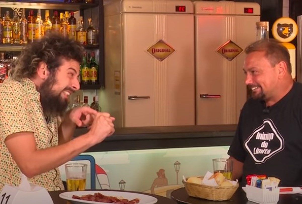 Cartolouco revela suruba com jogador e fala sobre fio terra: "Não é ruim"