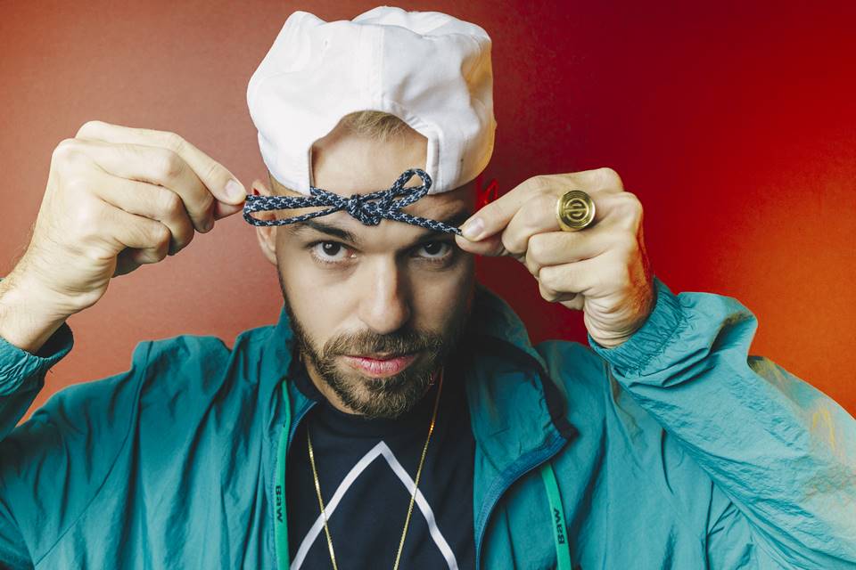Carnaval: DJ Papatinho anima Camarote Arpoador com funk e hip-hop