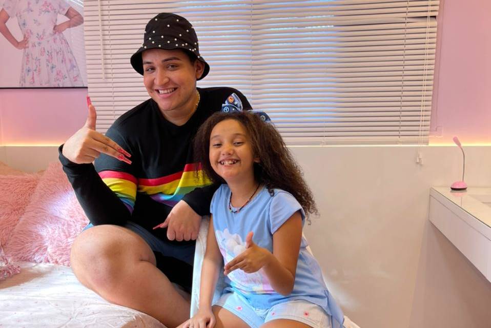 Youtuber Yarley Ara realiza o sonho da casa própria