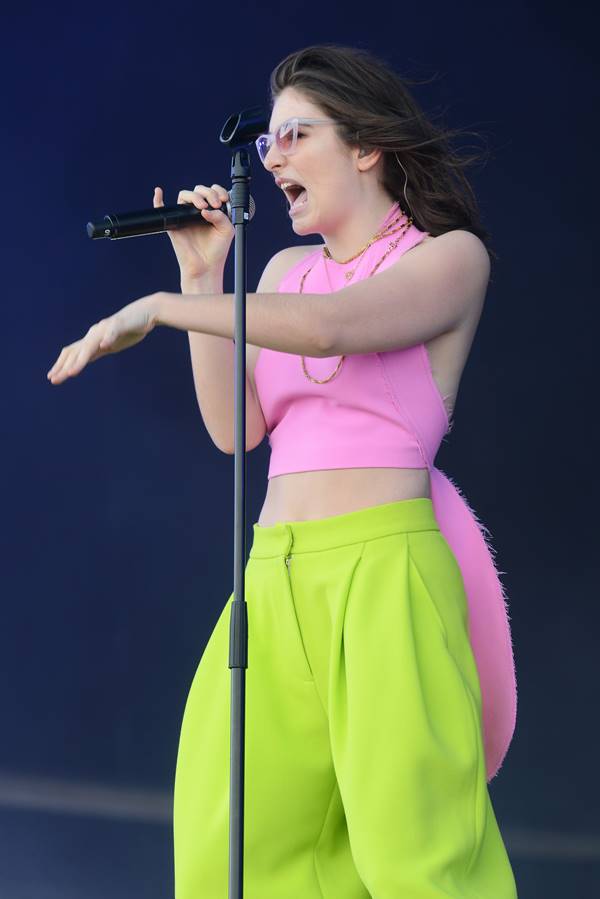 Lorde: confira 30 looks para entender a evolução de estilo da cantora ...