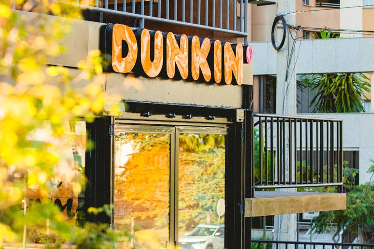 Dunkin' abre primeira loja estilo container do Brasil em Águas Claras