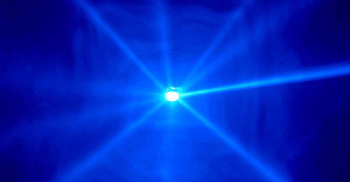 Estudo diz que luz azul ajuda no desenvolvimento do cérebro do feto ...