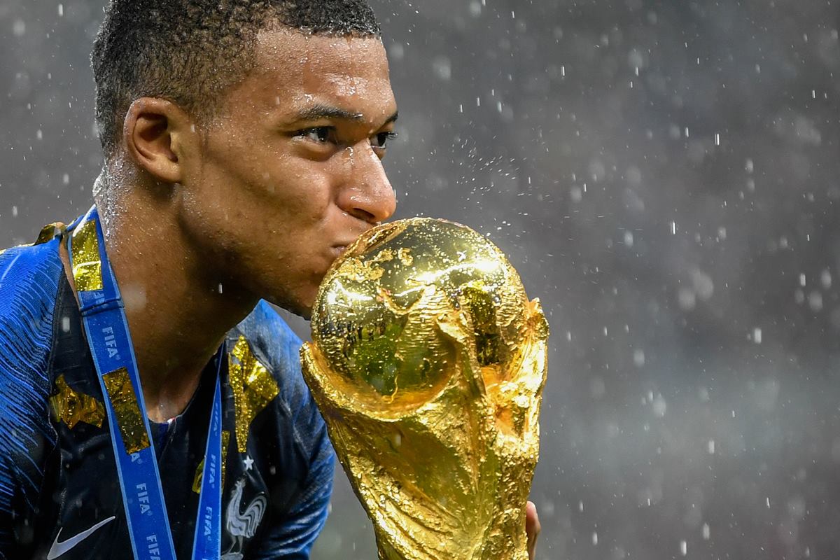 Mbappé Revela Que Quase Desistiu De Atuar Pela Seleção Após Racismo