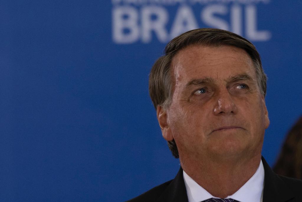 Bolsonaro: “Ministério da Defesa se destaca por ter a tropa nas mãos ...