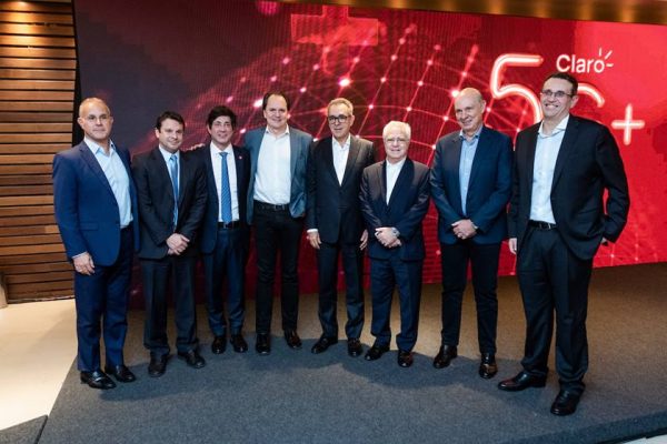 Em noite especial, Brasília é escolhida para lançar o 5G+ da Claro ...