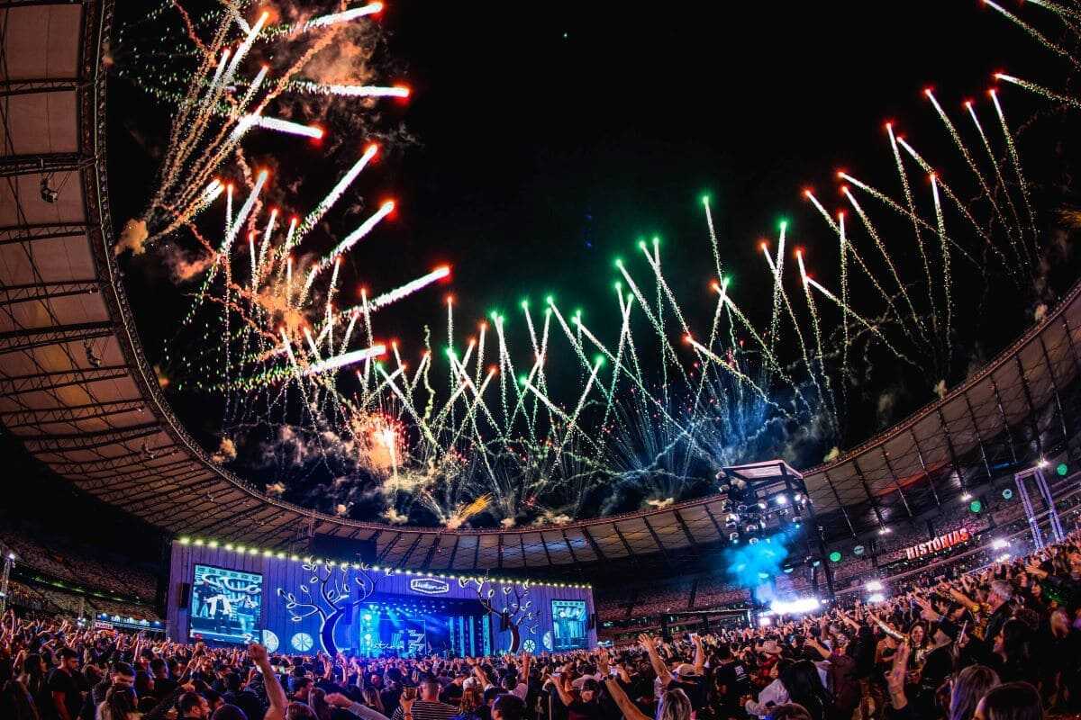 Ícones da música sertaneja se reúnem e celebram o amor em Brasília