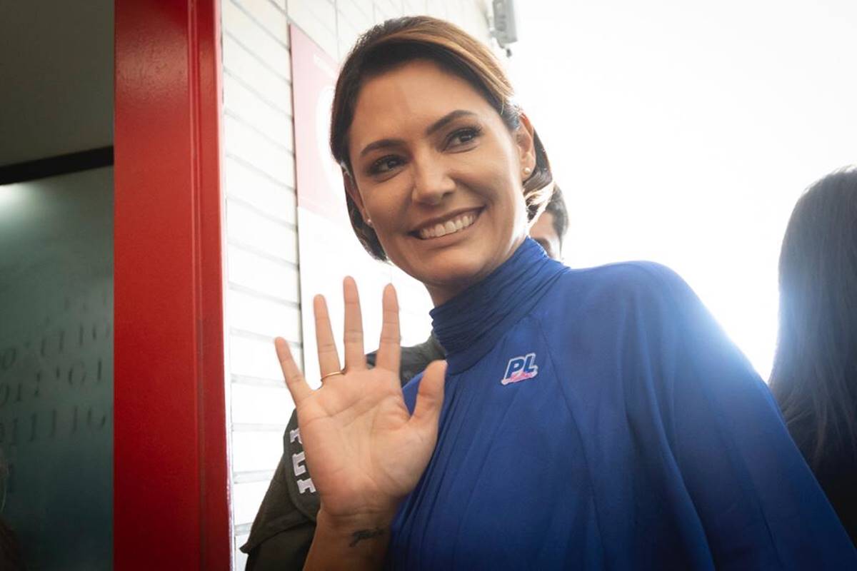 Michelle Bolsonaro teve 65% de menções positivas nas redes após ...