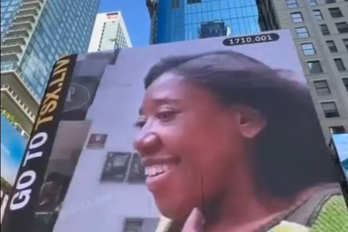 Meme brasileiro vai parar na Times Square e web reage