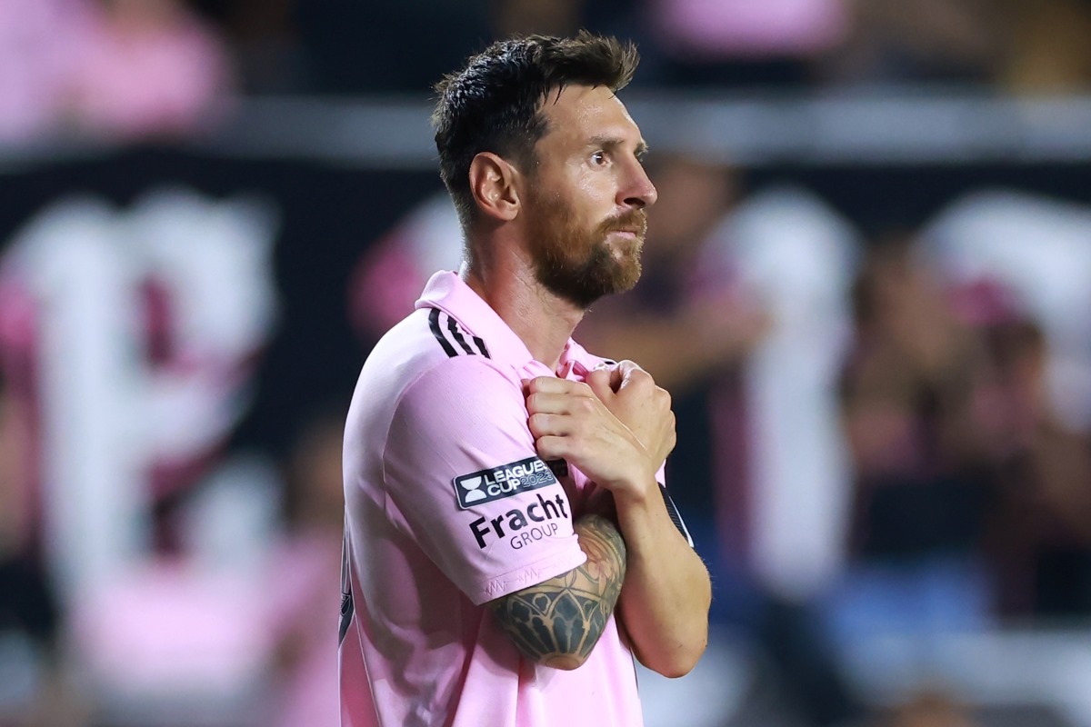Marvete: Messi revela motivo de comemoração imitando super-heróis ...