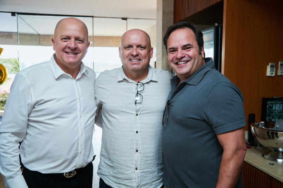 Gilberto Salomão celebra 92 anos ao lado da família e amigos