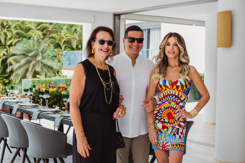 Marcelo Chaves é celebrado por Mayra Perin em almoço de aniversário ...