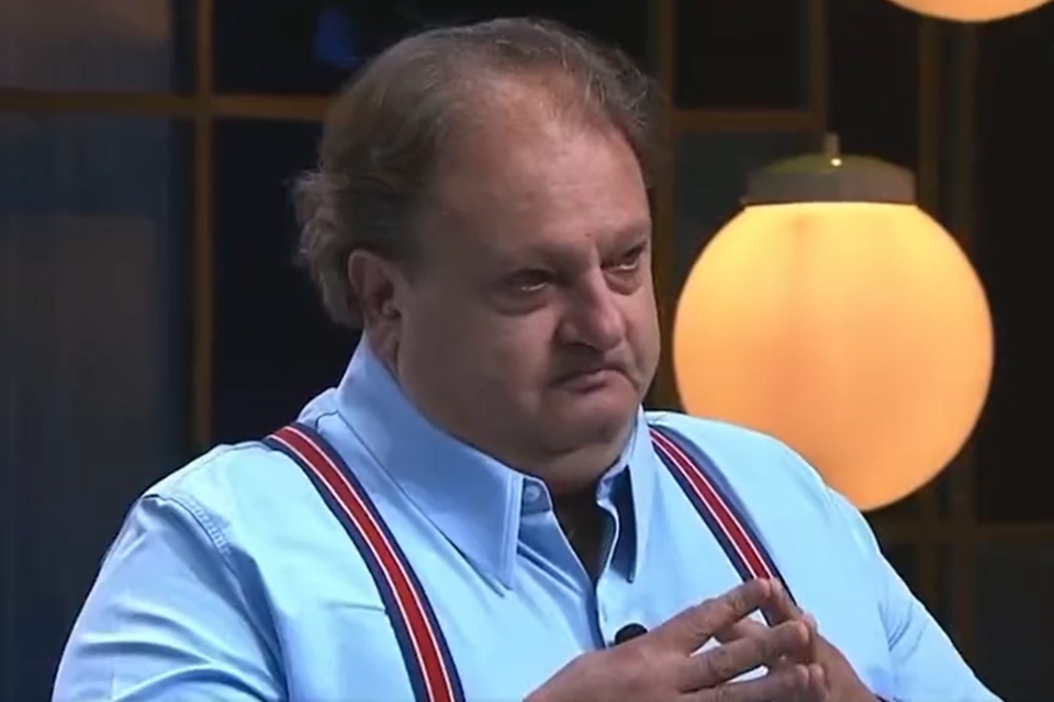 Érick Jacquin chora ao homenagear sua mãe no MasterChef+ | Metrópoles Érick Jacquin chora ao homenagear sua mãe no MasterChef+ | Metrópoles