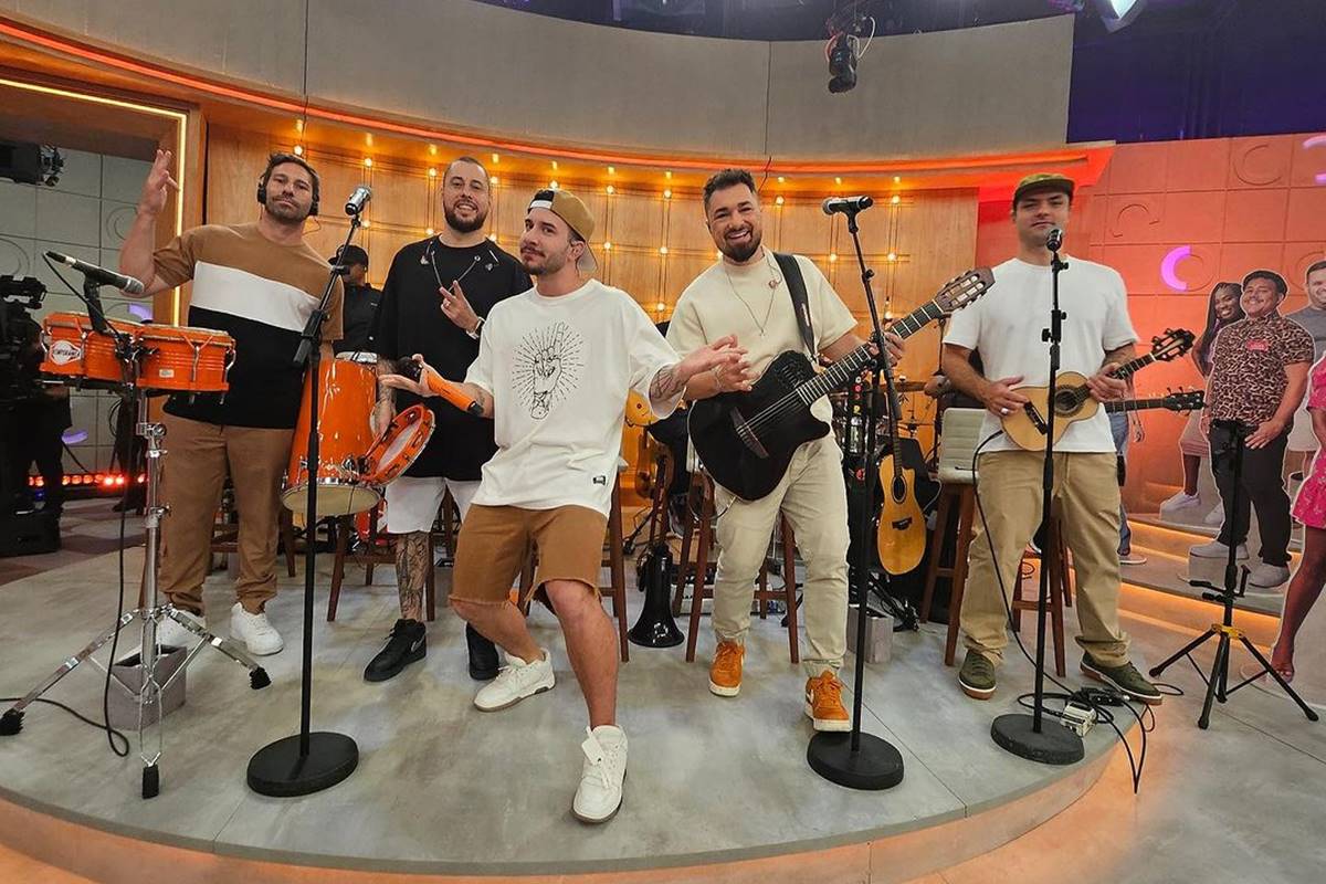 Cantor do Jeito Moleque desabafa após virar piada por cantar em inglês ... Cantor do Jeito Moleque desabafa após virar piada por cantar em inglês ...