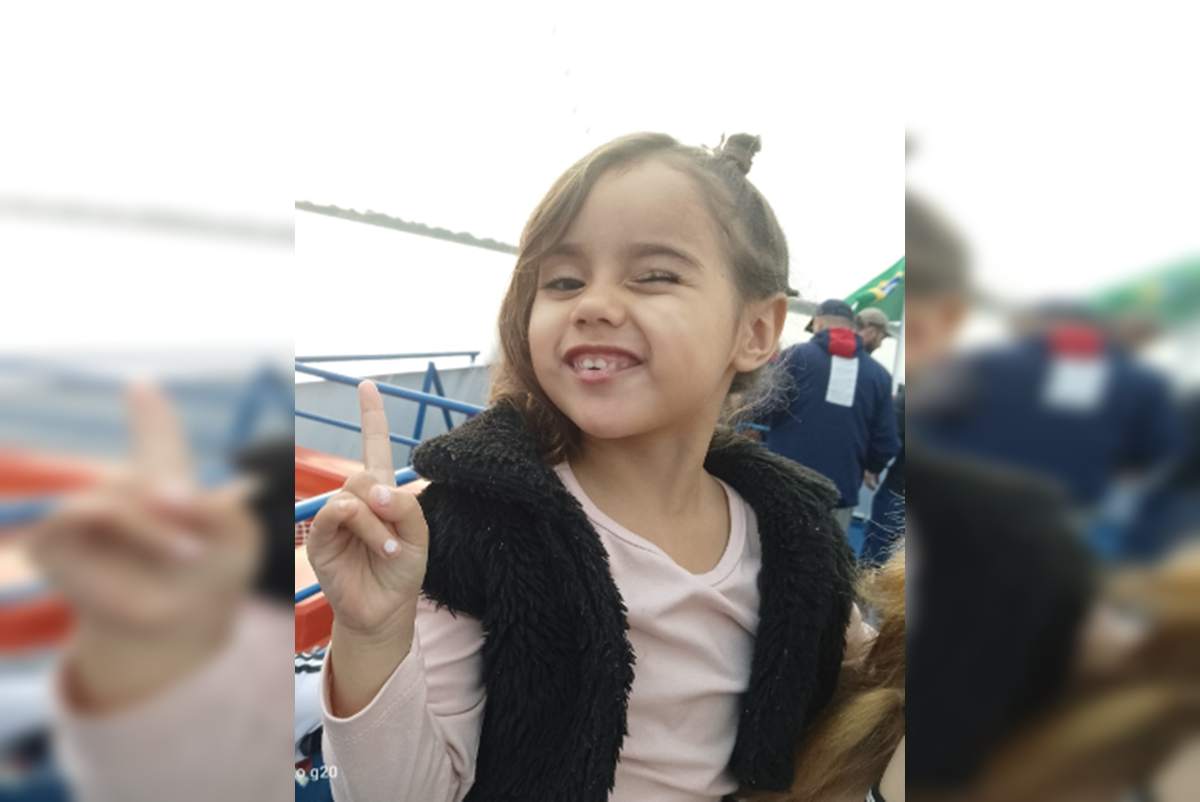 Morta Na Casa Do Padrasto Escola Alertou Sobre Palidez De Menina