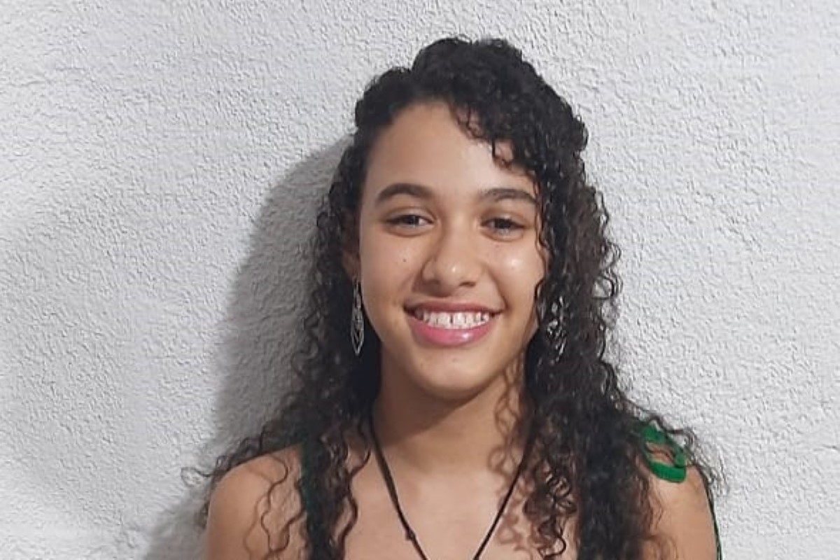 Vídeo Pai Procura Filha Desaparecida Há 21 Dias Após Briga Com Amigas