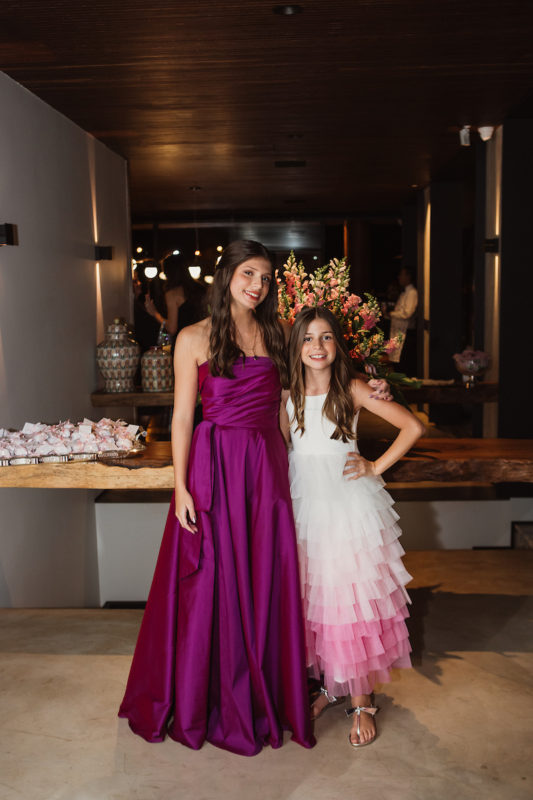 Maria Clara Pena celebra os 15 anos em noite memorável no Lago Sul ...