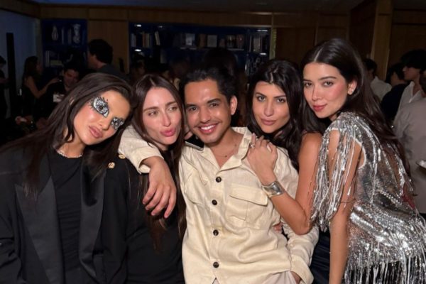 Filhas de Silvia Braz, Maria e Antônia Braz celebram aniversário em SP