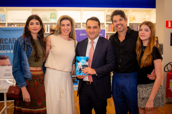 Pedro Ivo Hermida lança livro sobre negociações no mercado imobiliário
