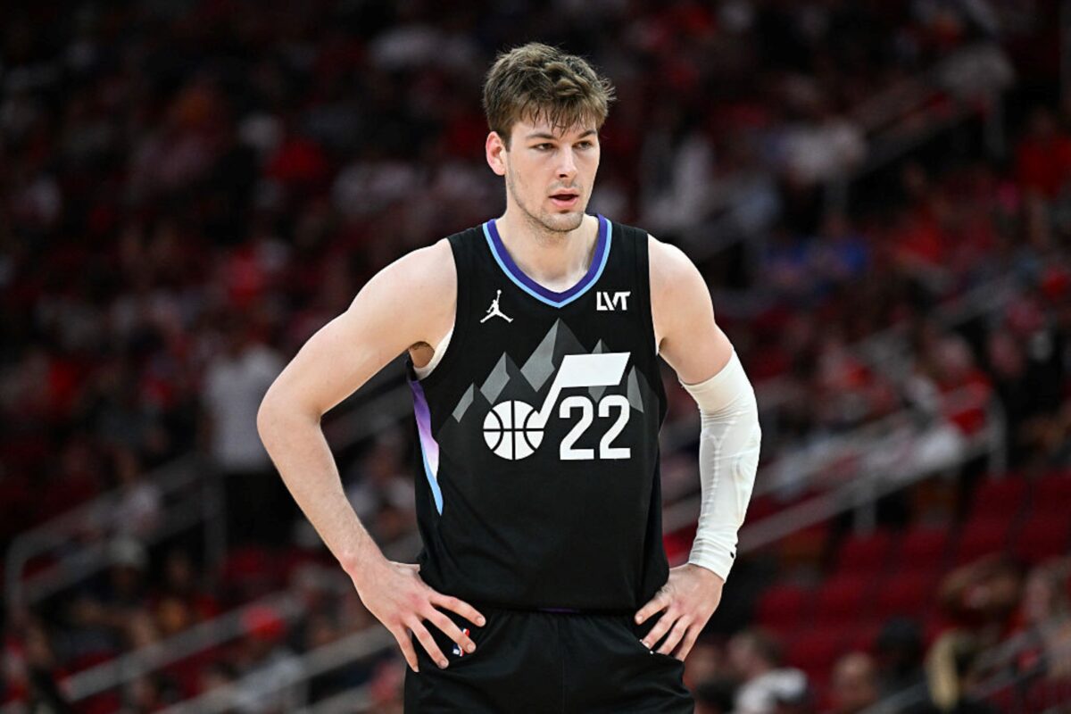 Kyle Filipowski, do Utah Jazz, é eleito o MVP da NBA Summer League ...